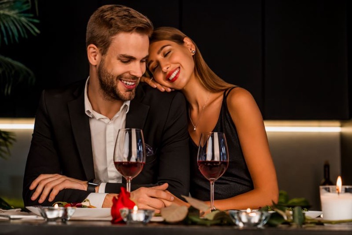 How SugarDaddyMeet Makes Long Distance Dating Work?