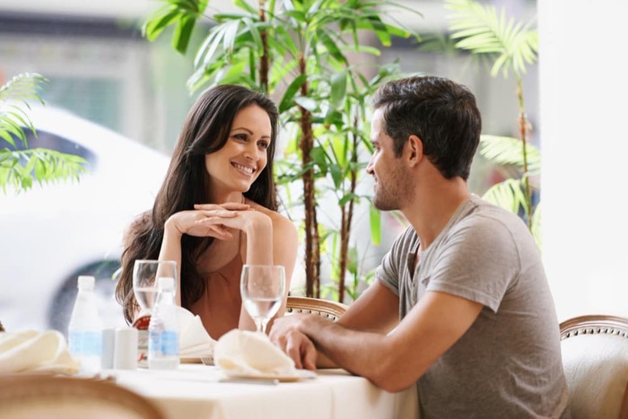Singles Near Me : Real Local Matches on SugarDaddyMeet