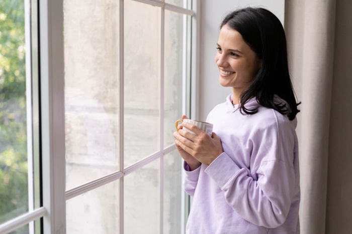 What is Cobwebbing? Your Guide to a Fresh Dating Start