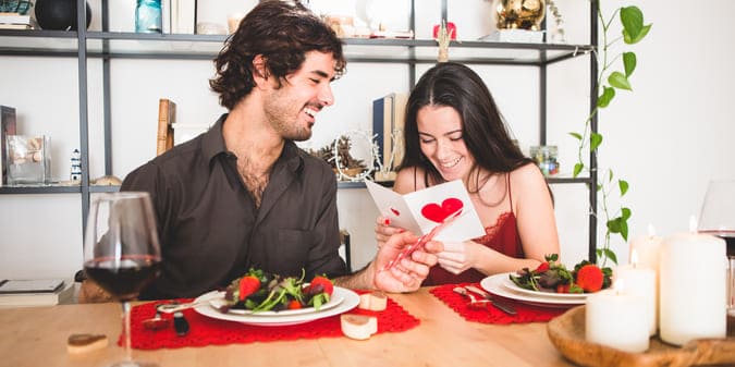 5 Tips for Men to Use on a 1st Date