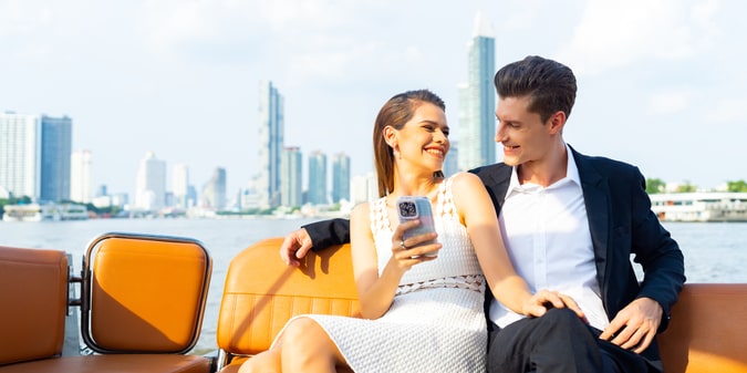 Do Younger Sugar Babies Have More Luck on SugarDaddyMeet?